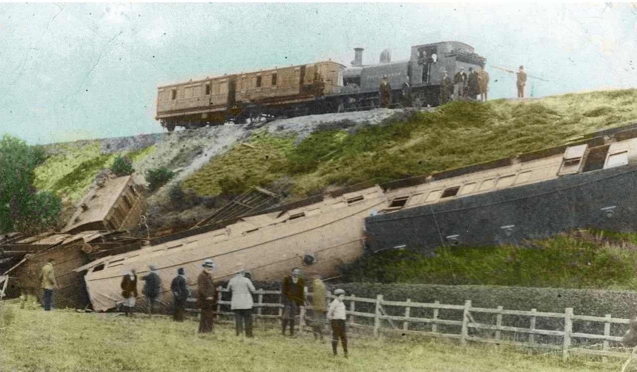 Tragedy of train crash in Mayfield - The Heathfield News