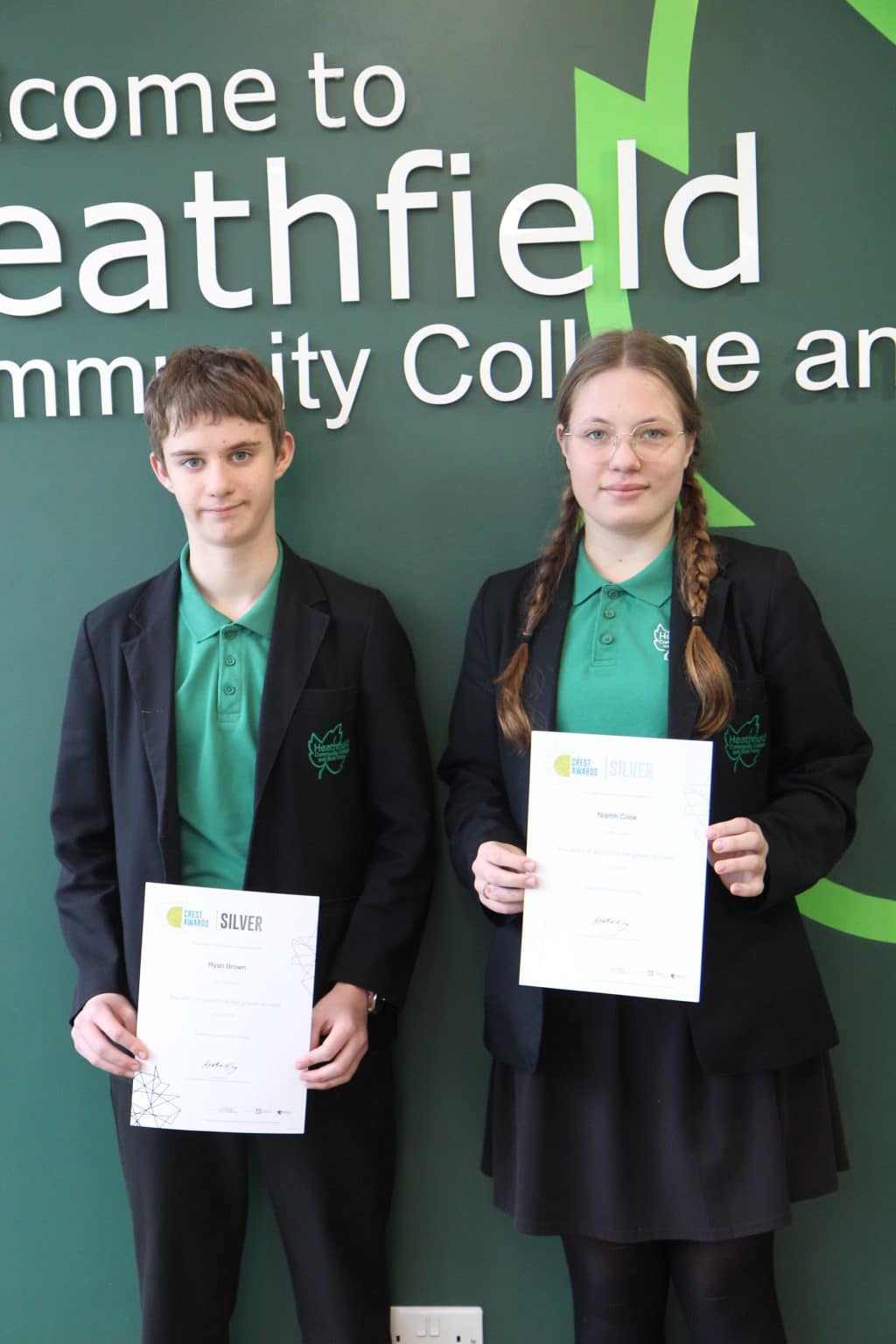 Heathfield students excel in CREST science awards - The Heathfield News